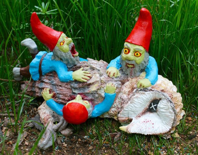 When your garden needs a little walking dead, Zombie Gnomes artist is here to help – No Man's Land